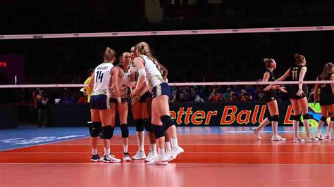 Pallavolo Conegliano non più imbattibile il Vakifbank è mondiale