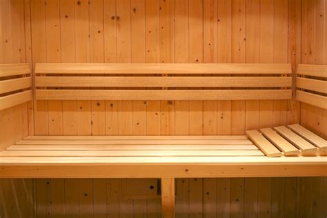 Home Traditional Spruce Saunas