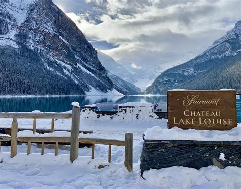 Visiting Lake Louise In The Fall Pots Planes