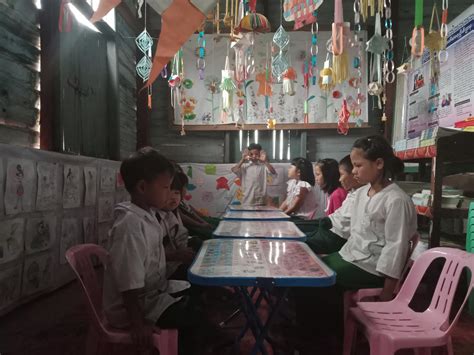 မိုင်းခုတ်မြို့၊ ပြန်ကြားရေးနှင့်ပြည်သူ့ဆက်ဆံရေးဦးစီးဌာနရုံးရှိ