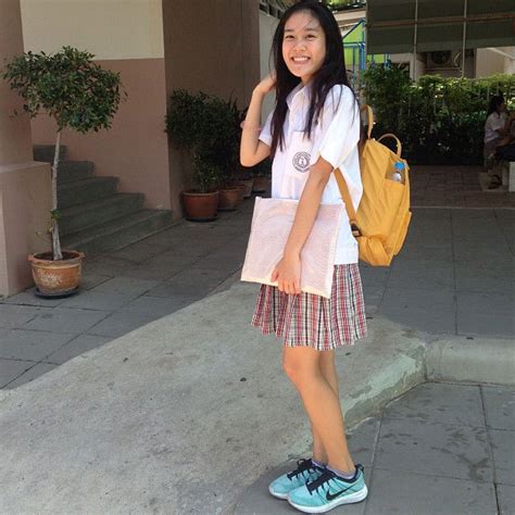 ห้ามพลาด พี่ๆ ม 4 5 โรงเรียนนานาชาติเอกมัย สวย น่ารัก มาเต็ม เกือบ