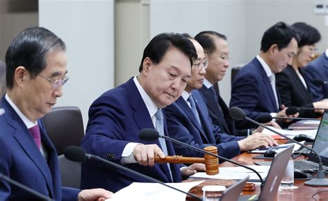 윤 대통령 “대규모 투자 유치 규제 대대적으로 풀어서 가능했다” 민중의소리