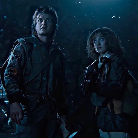 Pin By Istoletime On Stranger Things Stranger Things Steve Nancy