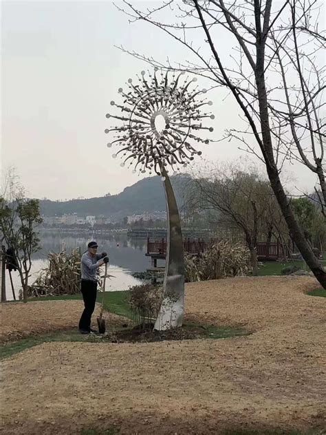 Stainless Steel Kinetic Wind Spinner Sculpture