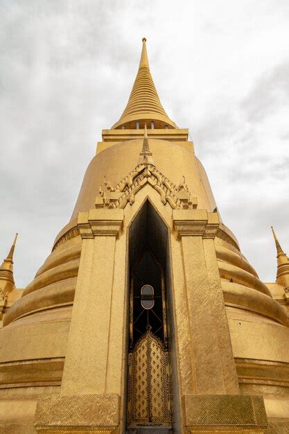 1000 Rattana Pictures