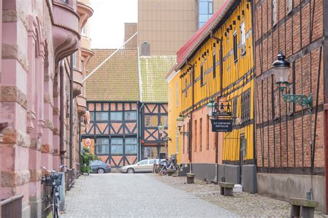 배경 화면 시티 거리 건축물 벽 도로 하부 구조 미술 도심 골목 건물 건축가 Bygnad 말뫼 정면 레인 도시 지역 인간 정착 이웃 주거