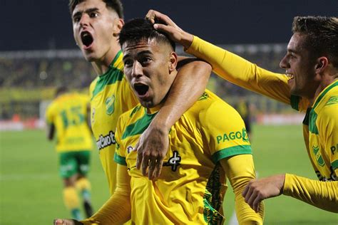 MirÁ El Video Defensa Goleó A Peñarol Y Se Acerca A La Clasificación