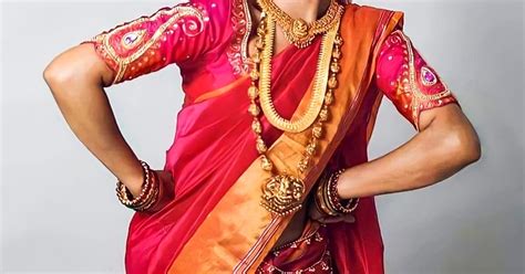 Pavithra Lakshmi Hot Cook With Comali Famous Saree