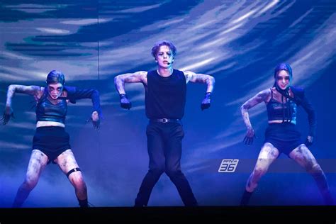 ประมวลภาพ “แจ็คสัน หวัง” ระเบิดความมันส์ ประเดิมคอนเสิร์ตเวิลด์ทัวร์ที่