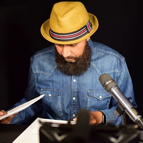 Meet Chris Loos Canvasrebel Magazine