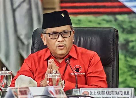 Sesuai Arahan Megawati Hasto Pastikan Puan Akan Jadi Ketua DPR Lagi