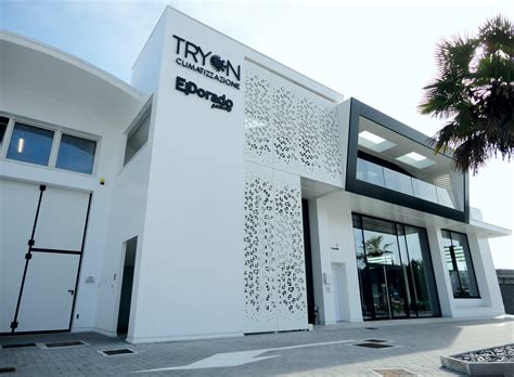 Tryon A New Architecture With Facades Cladding Windows And Sunscreens