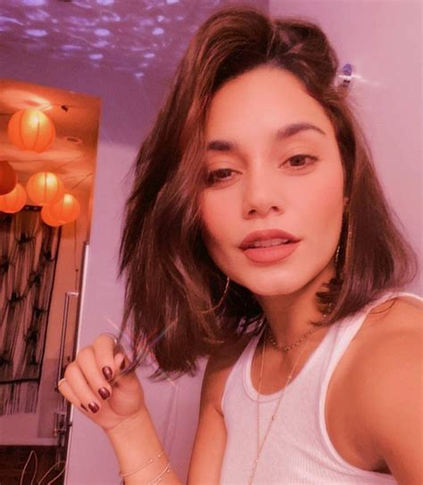 Vanessa Hudgens Scrolller