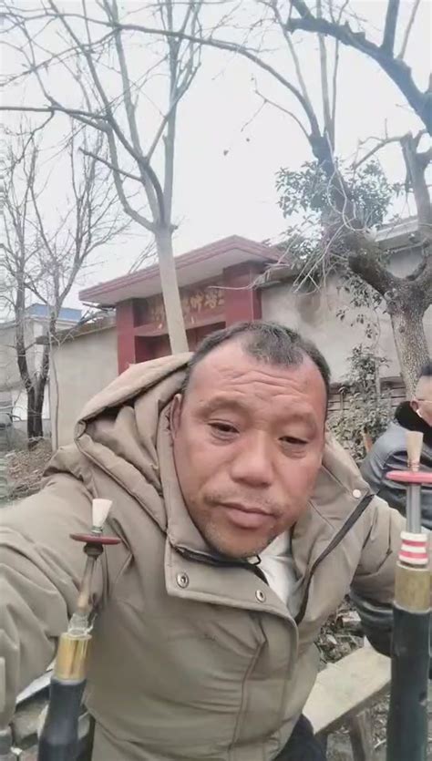闲瑕之余吹首张轲与李西的《月出东山》，k歌人声与伴奏声调同步咋有点难呢埙 苍南埙友之家国乐 抖音