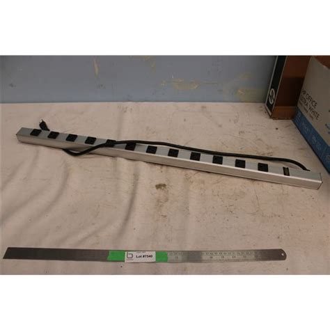 12 Outlet Power Bar Bodnarus Auctioneering