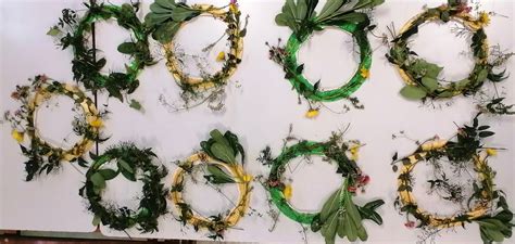 5ο ΝΗΠΙΑΓΩΓΕΙΟ ΚΑΛΑΜΑΤΑΣ ΣΤΕΦΑΝΙΑ ΠΡΩΤΟΜΑΓΙΑΣ ΜΕ ΦΥΣΙΚΑ ΥΛΙΚΑ