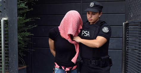 Las Bandas De Daniela Y Brisa Página12