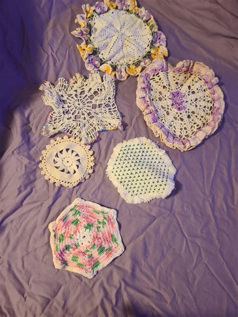 Make A Quilt From Vintage Hankies And Doilies Rquilting