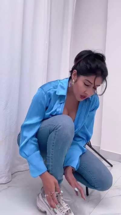 Sofi HotIndianGirlsX REDD TUBE