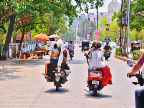 कडक उन्हाने तापतोय महाराष्ट्र आरोग्याची घ्या काळजी हवामान खात्याने