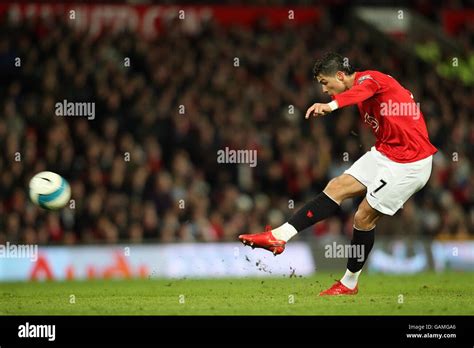 Cristiano Ronaldo Von Manchester United Erzielt Das Zweite Tor Von A