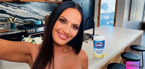 Lisa Barlow On Forgiving Her Rhoslc Co Stars Exclusive