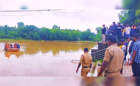 37 Year Old Man Drowns While Swimming In Temple Pond In Kundapur