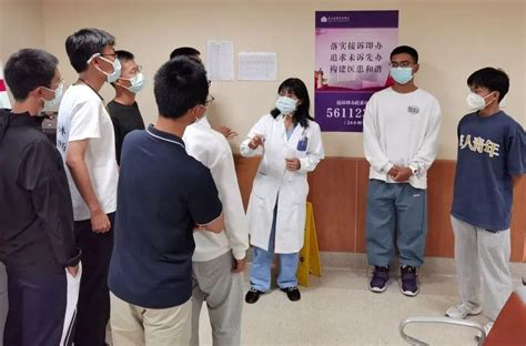 卓医班“临床第一课”开讲 清华长庚开展临床早接触与医学人文系列课程 知乎