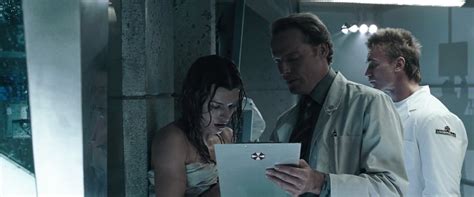 Resident Evil Apocalypse 2004