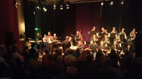 ‘mystery Guest Jeangu Macrooy Zingt Withers In Beauforthuis Al Het