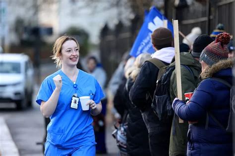 Nhs Nurses Strike Sees 70000 Appointments Cancelled With Patients