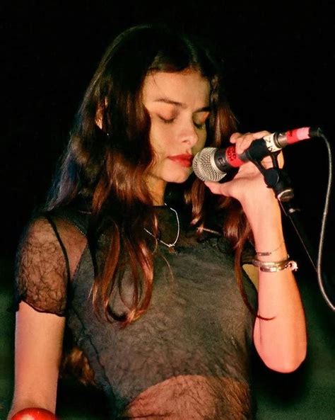 Pin By Alice Bowden On For Ellie Hope Sandoval Singer Women In Music