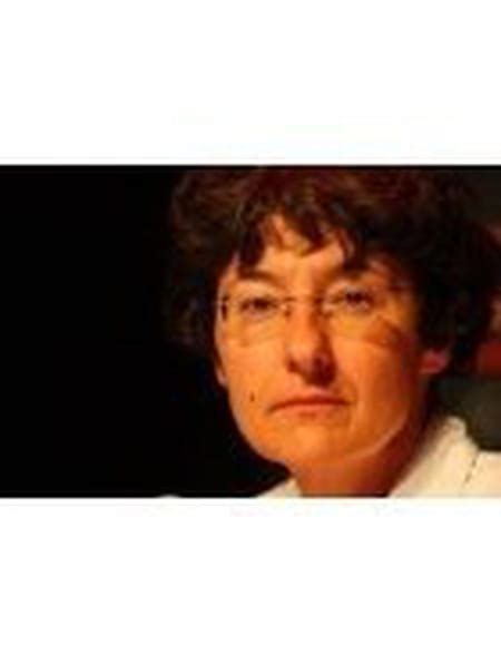 Marion Aubert Compagnie Européenne De Garanties Et De Cautions Viadeo