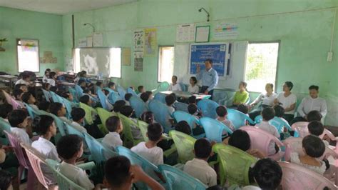 ကျိုက်လတ် အမှတ် ၃ အခြေခံပညာမူလတန်းကျောင်း၌ အသိပညာပေးဟောပြောပွဲ ပြုလုပ် Information And Public