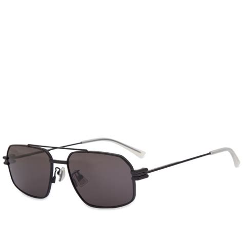 Bottega Venetta Eyewear Bv1128s Sunglasses Black And Grey End Tw