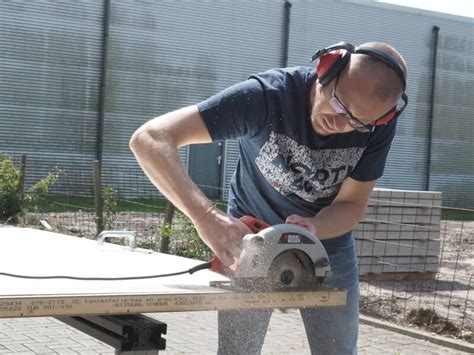 How To Cut Vinyl Lattice