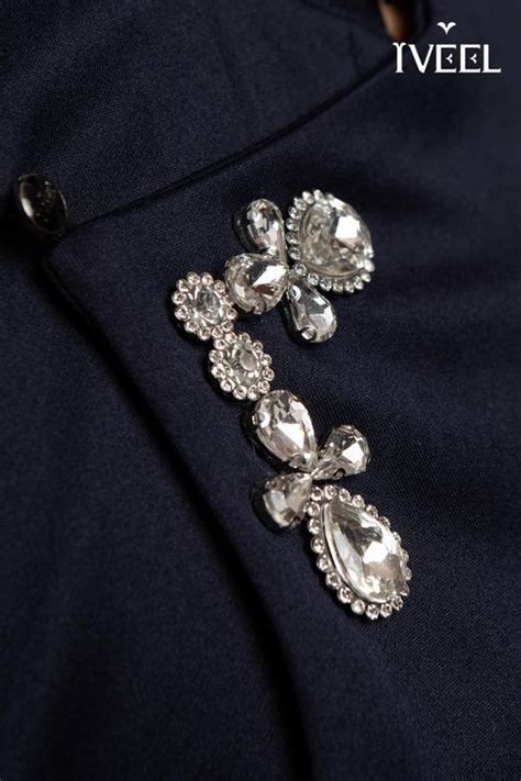 ДЭЭЛ Deel ТЭРЛЭГ Iveel Brand