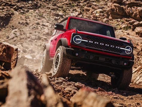 2026 Ford Bronco Overview Features Trims And Pricing At Winslow Ford
