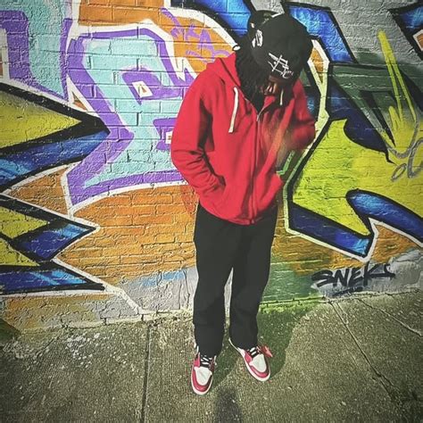 Three Devin3d • Threads Say More