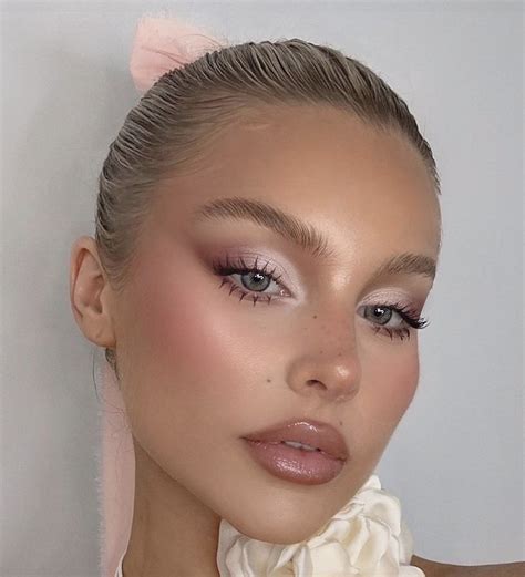 Pin By Tiffany Rios On Makeup Makeup Inspiration Makeup Routine Eye