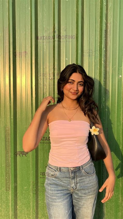 hi again linkedin i ve noticed a lot of new faces here so let s do a… ayushi gupta 77