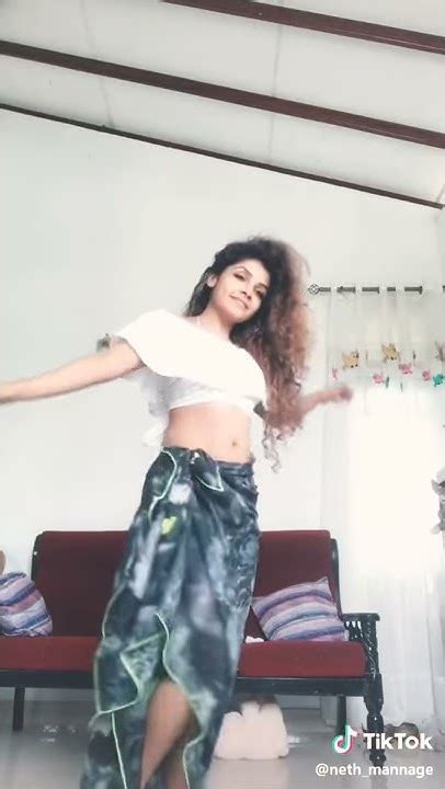 ගස්සන තාලේ 🥴 බලලම කියන්නකෝ Youtube