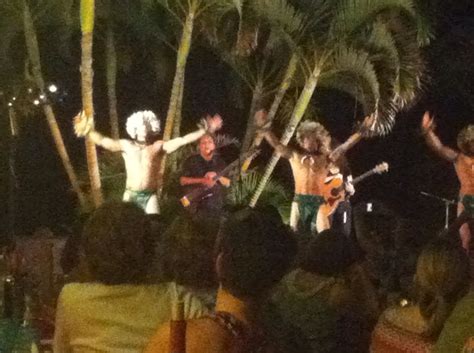 Dancers At The Luau Dancer Luau Concert