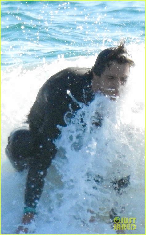 Jacob Elordi Is Showing Off His Abs While At The Beach In Malibu