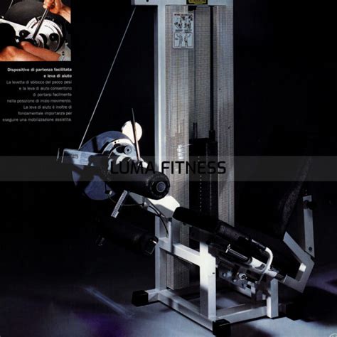Leg Curl Standing Technogym Lux Luma Fitness