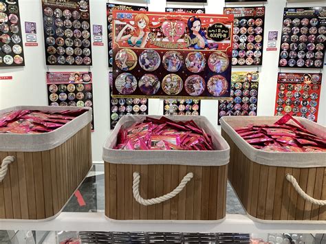 One Piece麦わらストア渋谷本店 On Twitter 【再入荷】麦わらストア限定 輩缶バッジ Valentines Day