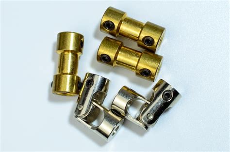 Conjunto De Diferentes Acoplamientos Para Juguetes Modelo Rc Sobre
