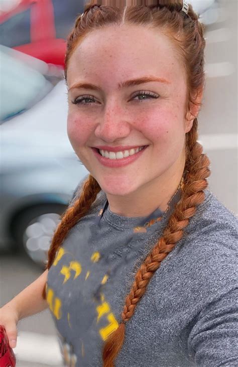 Hapoy Wednesday Lets Workout Together Sexy