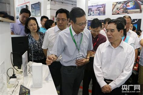国家新闻出版广电总局局长聂辰席参观birtv2017央广展台央广网