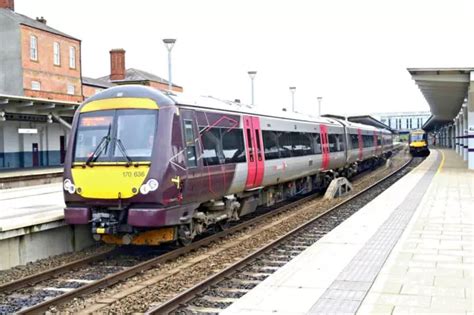 Class 170 No 170636 In Xc At Derby £1 00 Picclick Uk